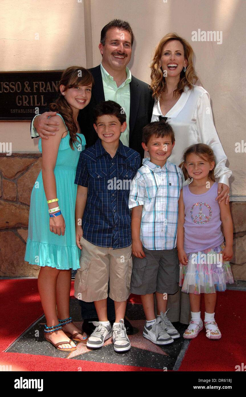 I14215CHW.''Marlee Matlin'' Honored With Star On The Hollywood Walk Of ...