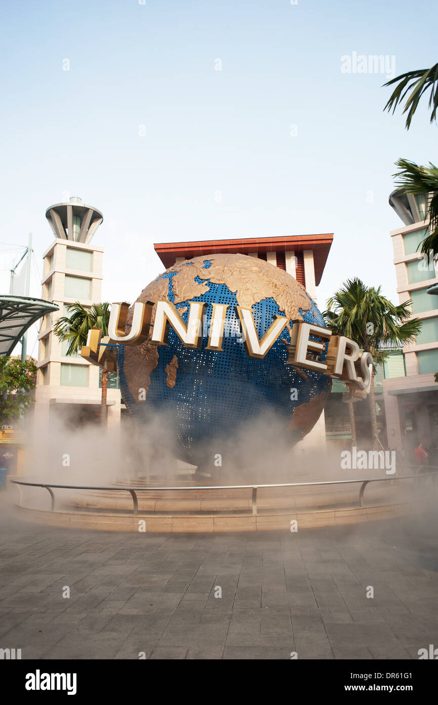 Universal studios sign hi-res stock photography and images - Alamy
