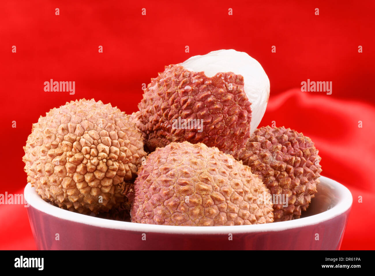 Produce lychee litchi chinensis fruit hi-res stock photography and ...