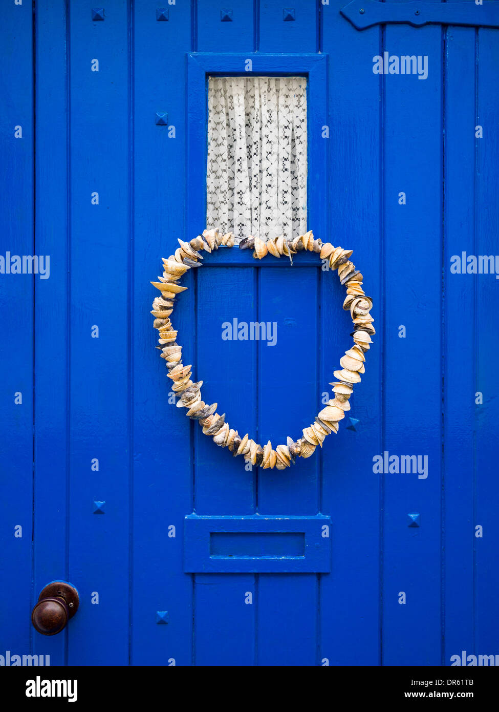 Country cottage door hi-res stock photography and images - Alamy