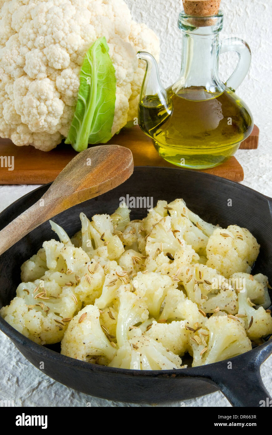 Olive oil fennel seeds hi-res stock photography and images - Alamy