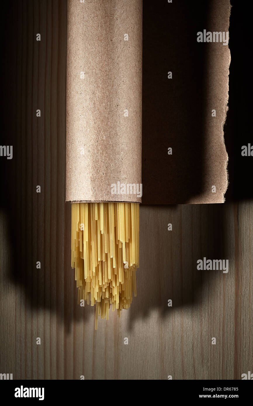 Spaghetti eat italy hi-res stock photography and images - Alamy