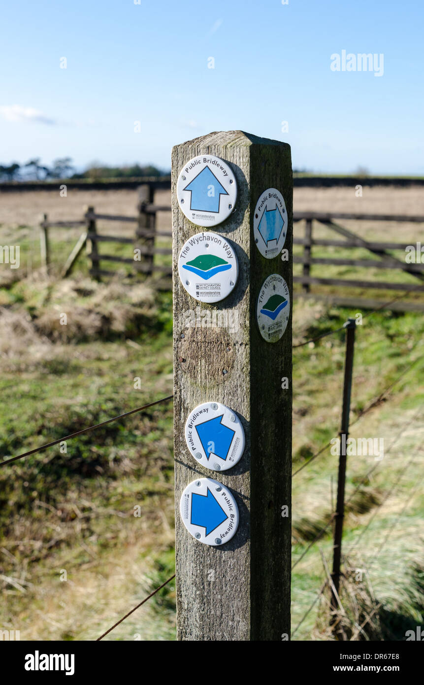 Directions and arrows hi-res stock photography and images - Alamy