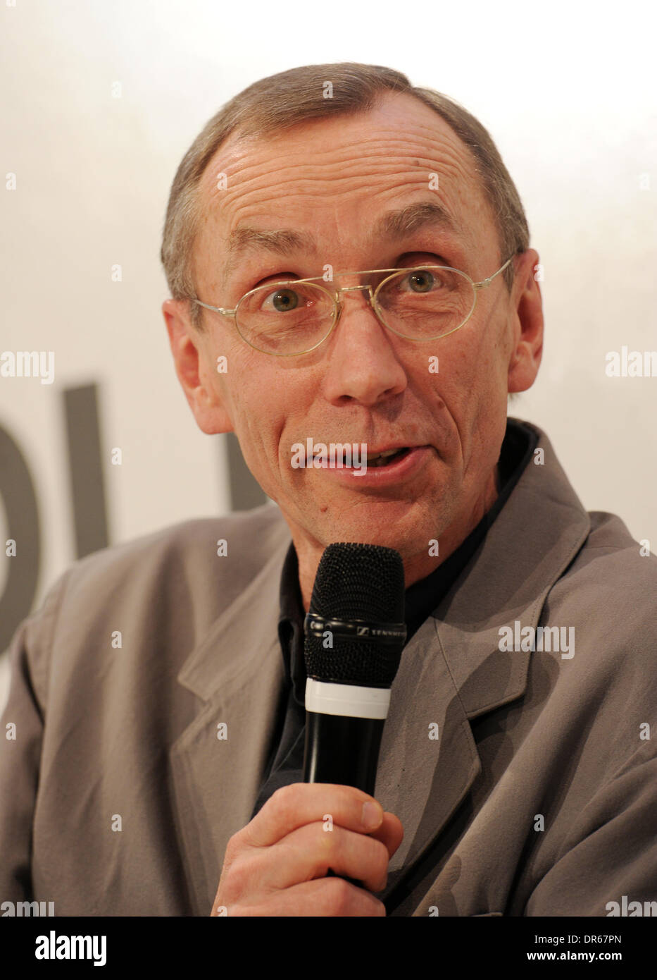 Svante pääbo hi-res stock photography and images - Alamy