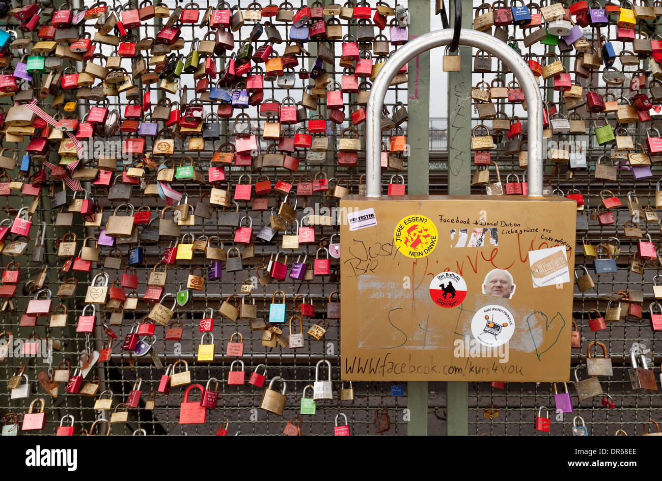 Cologne padlocks hi-res stock photography and images - Alamy
