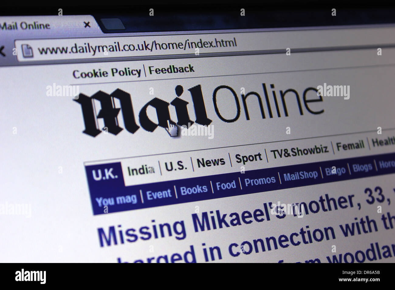 Dailymail newspaper hi-res stock photography and images - Alamy