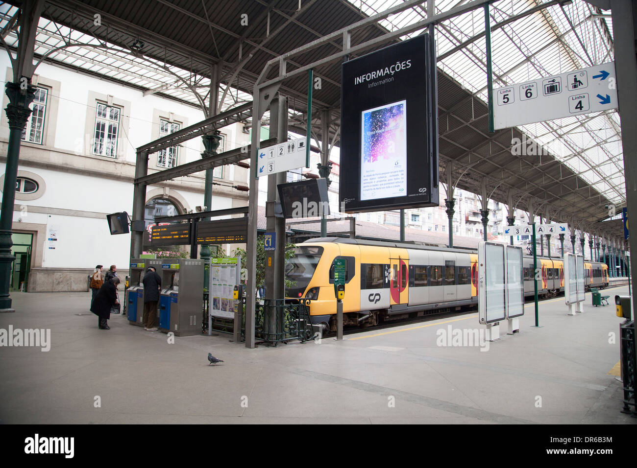 Porto train station in Portugal Stock Photo - Alamy