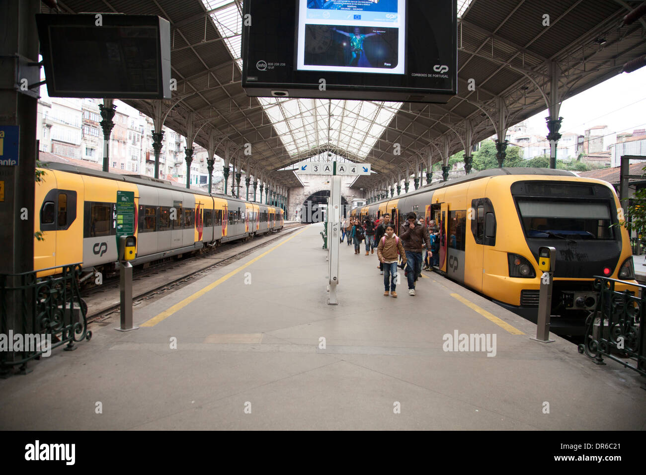 Porto train station in Portugal Stock Photo - Alamy