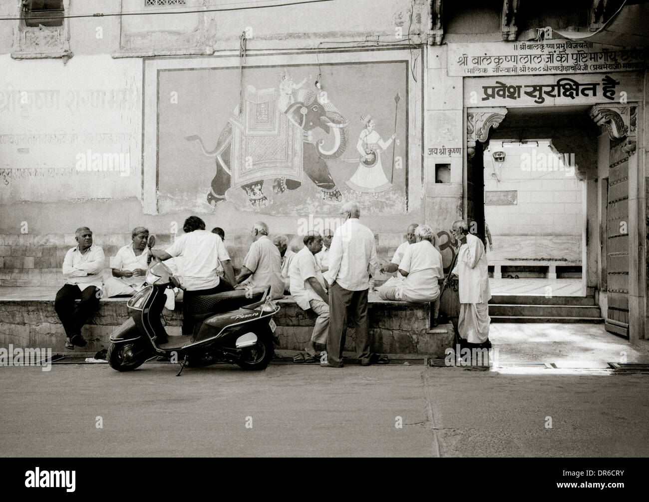 Street life Brahmpur Brahmpuri Blue City old town in Jodhpur in ...