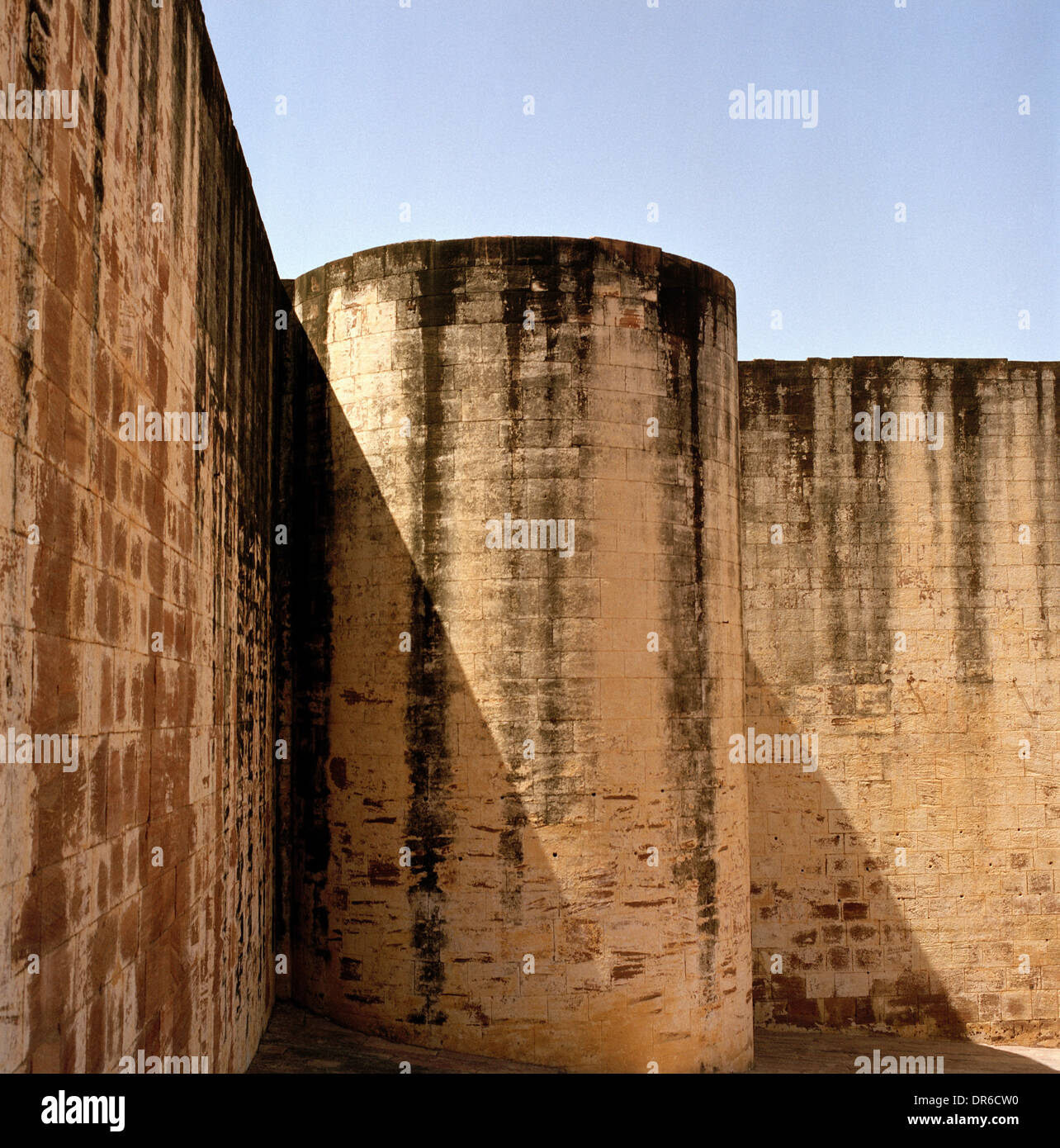 Strong ancient walls hi-res stock photography and images - Alamy