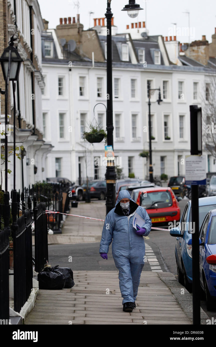 Police forensic in a cordon at a crime scene in Lupus Street Pimlico ...