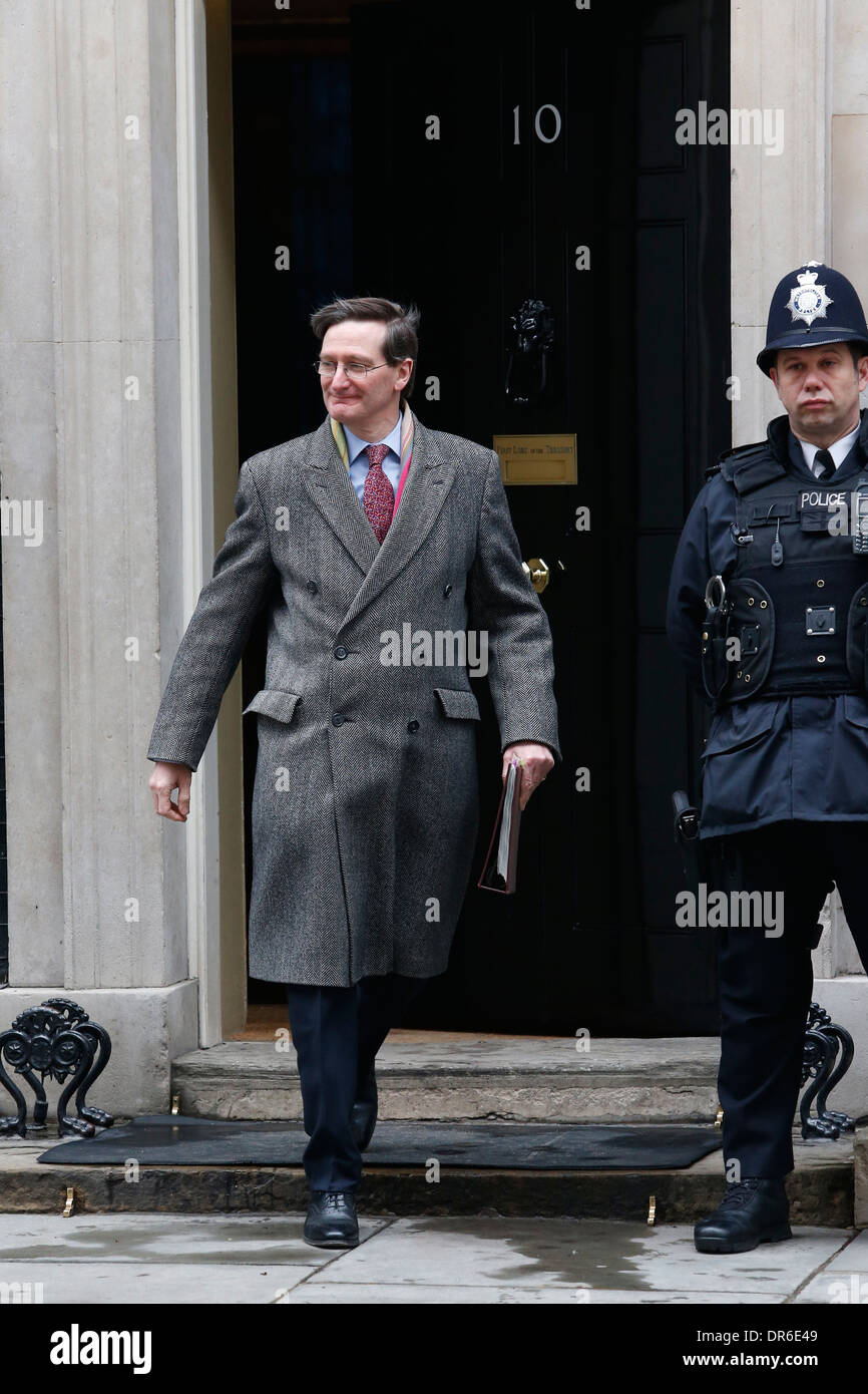 meeting of Cabinet at 10 Downing Street in London Stock Photo - Alamy