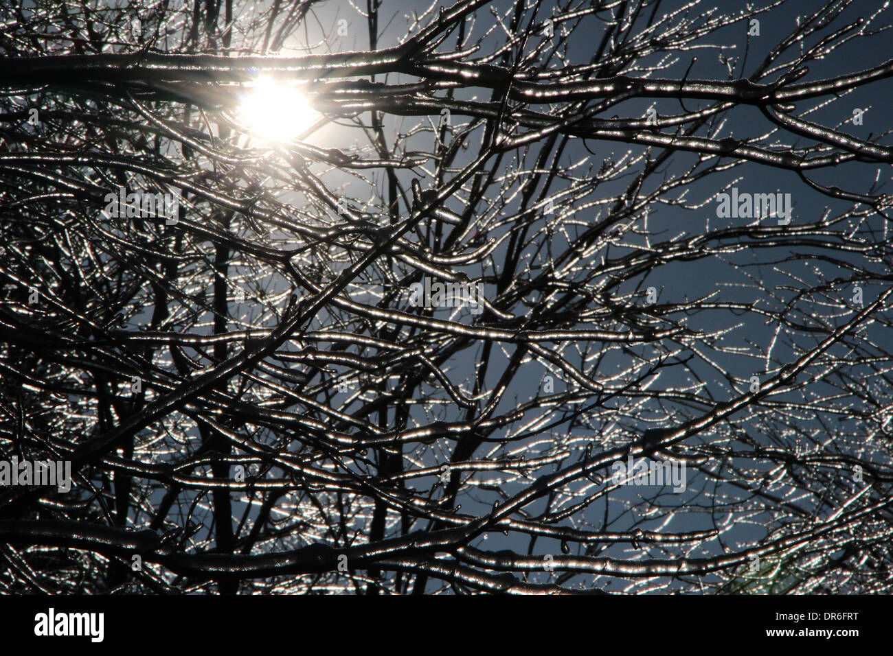Sun shining through falling water hi-res stock photography and images ...
