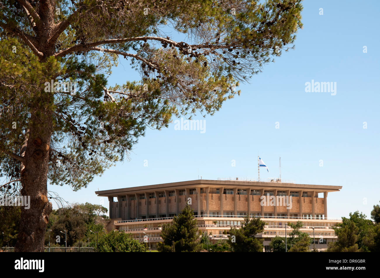 The israeli knesset (parliament) hi-res stock photography and images ...