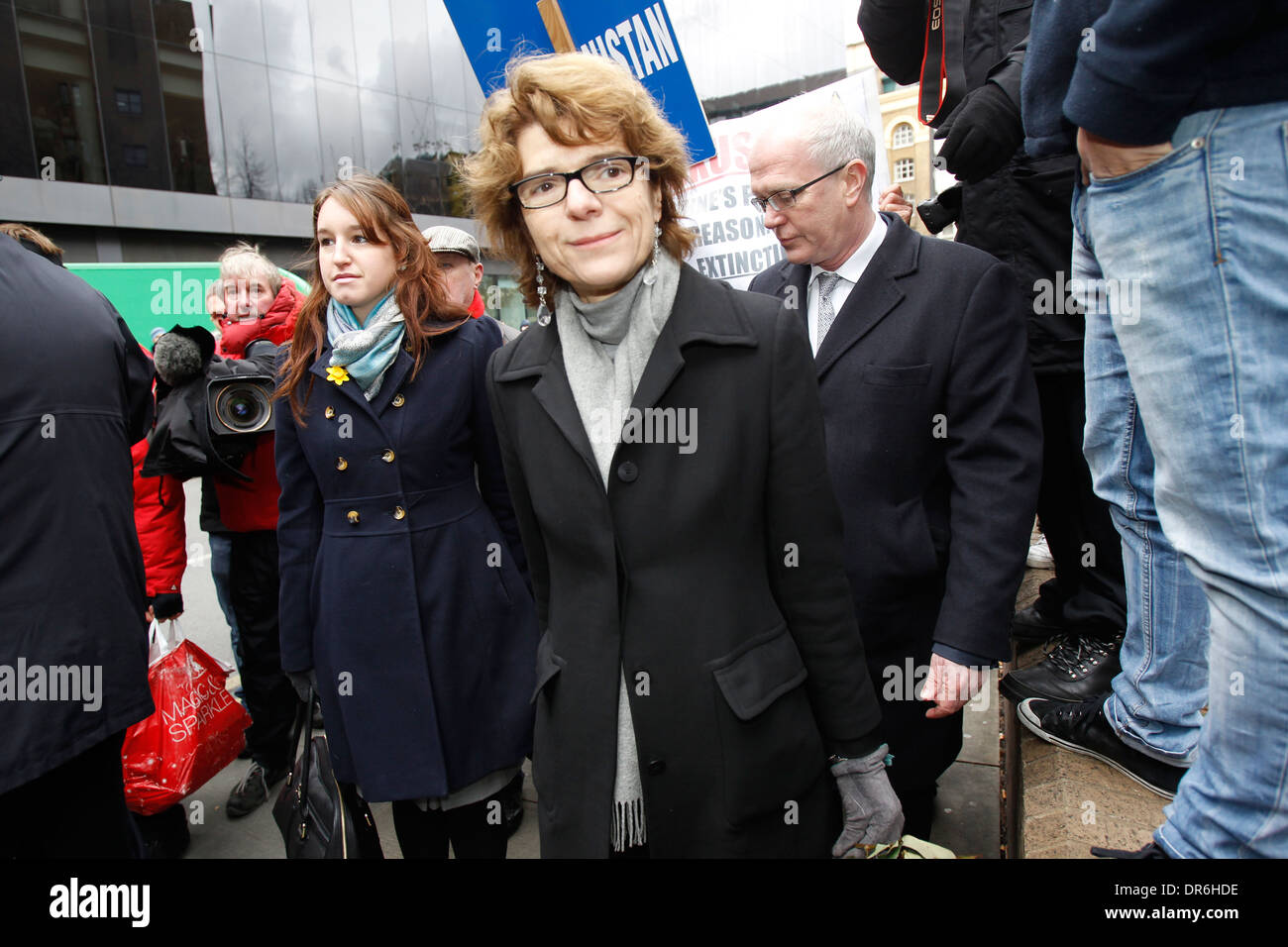 Vicky Pryce former Cabinet minister Chris Huhne Stock Photo - Alamy Vicky Pryce former Cabinet minister Chris Huhne Stock Photo - Alamy
