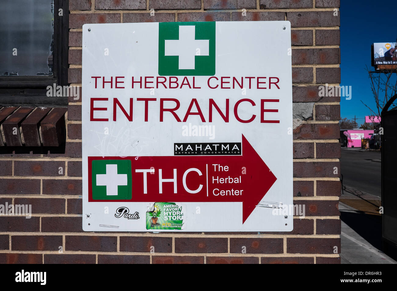 Off Broadway Sign High Resolution Stock Photography and Images - Alamy