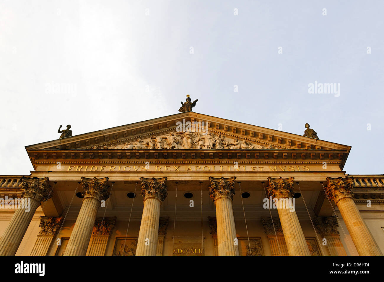 Berlin state opera hi-res stock photography and images - Alamy