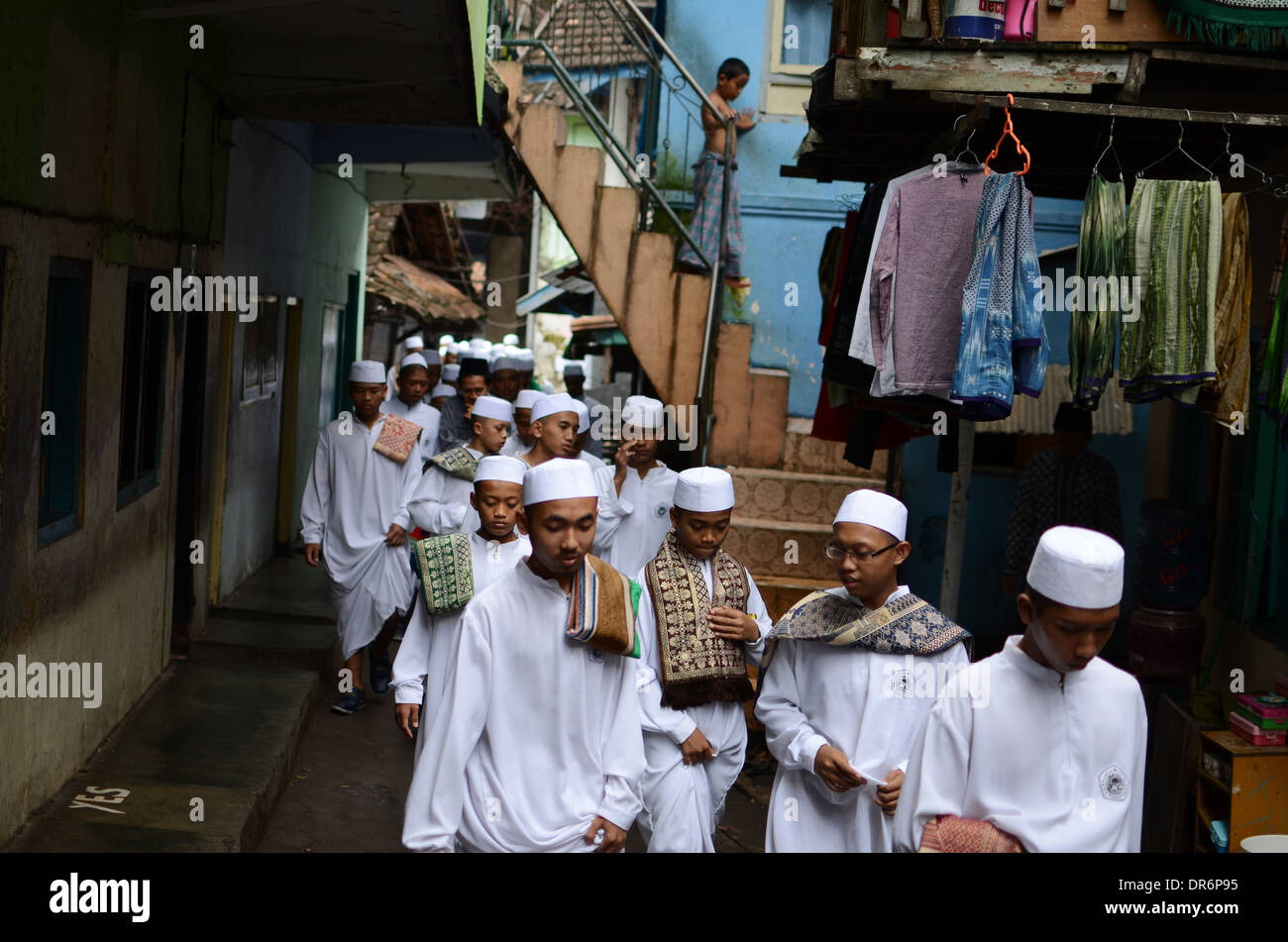 Islamic boarding school hi-res stock photography and images - Alamy