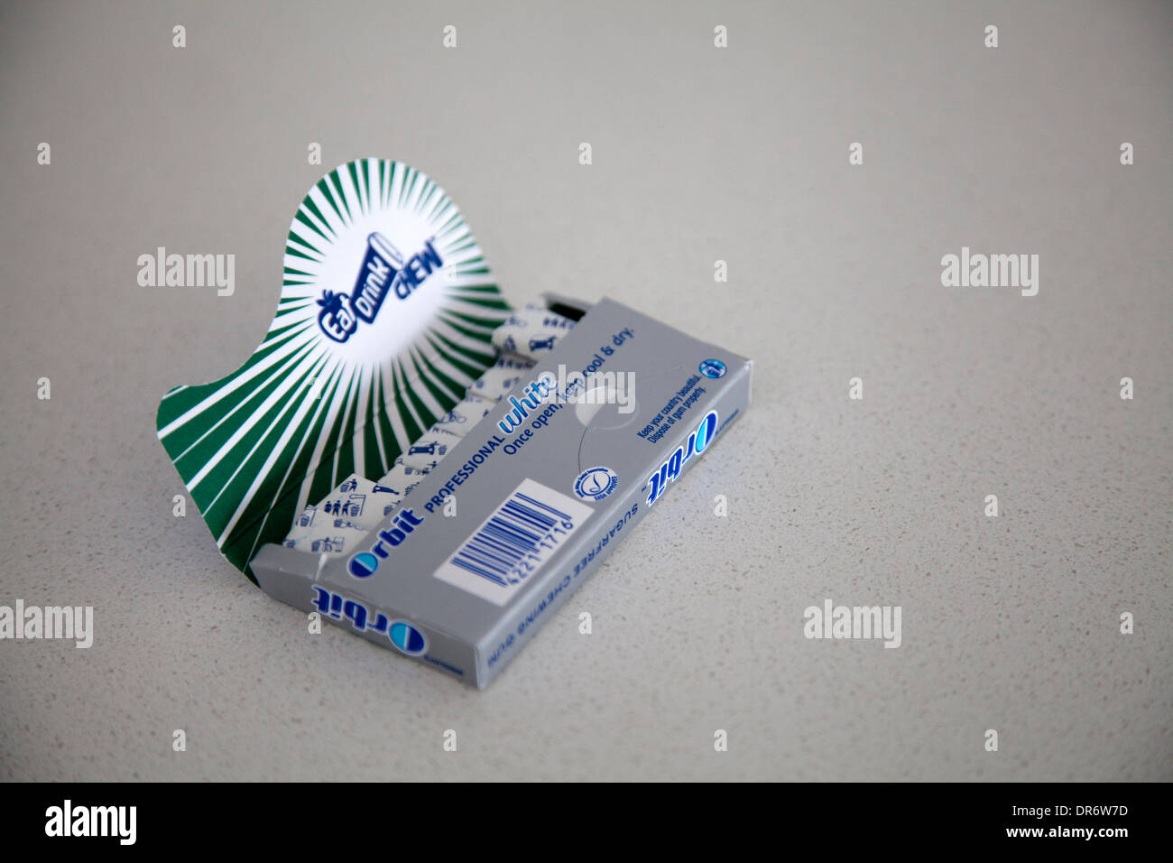 Wrigley's Orbit Chewing Gum Pack Stock Photo - Alamy