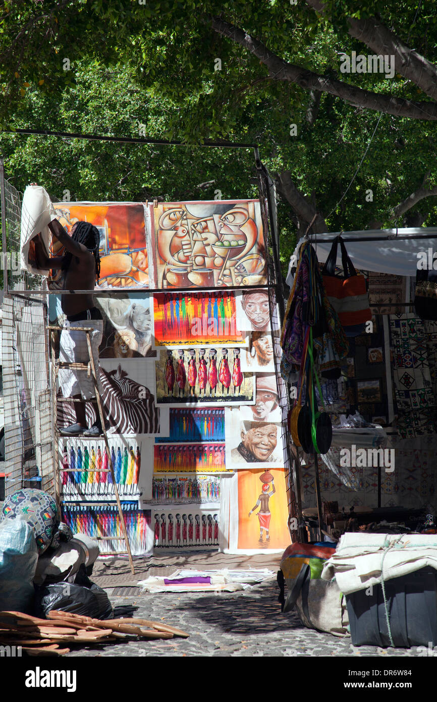 Flea market stalls africa hi-res stock photography and images - Alamy