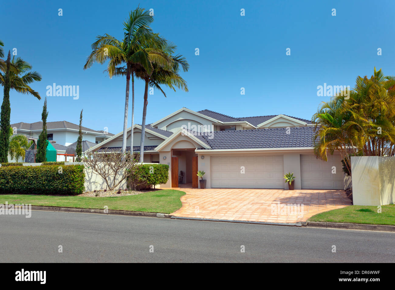 Queenslander Homes Under Garage Create A Beautiful Space