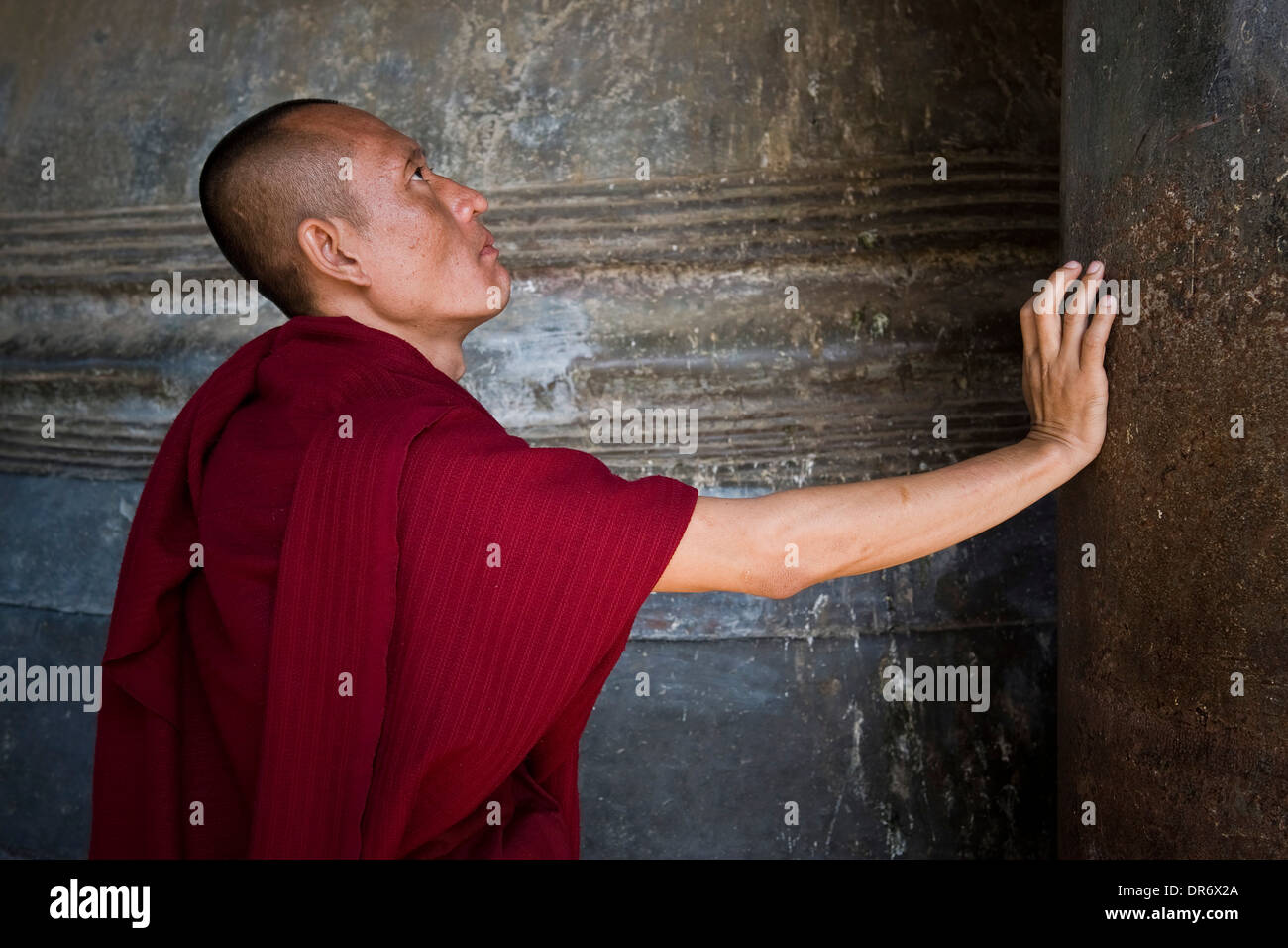 Myanmar, Mandalay, Mingun, Bell Paya, monk Stock Photo - Alamy