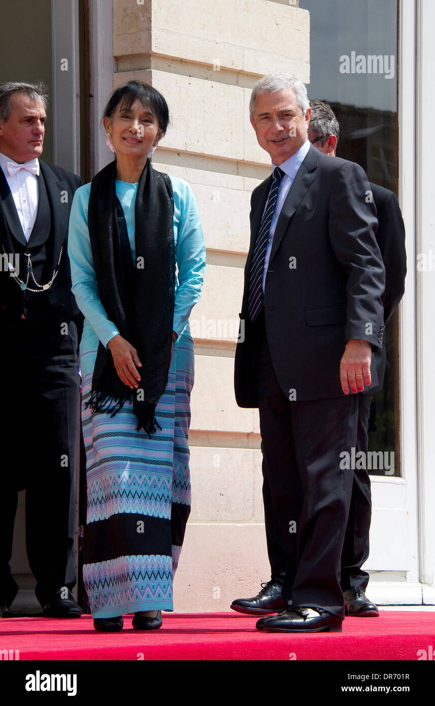 Aung San Suu Kyi, Chairperson and General Secretary of the National ...