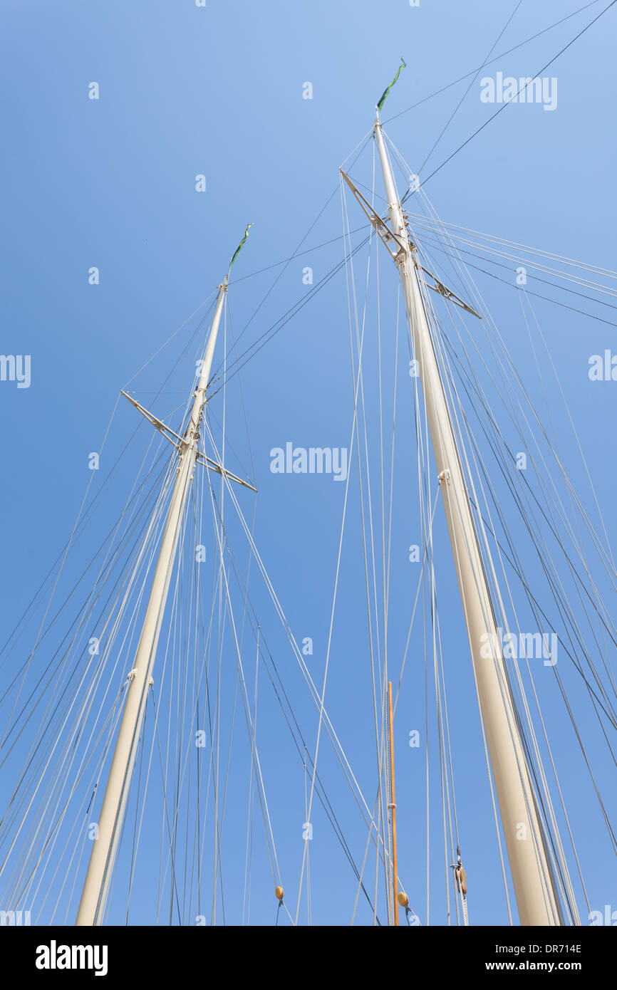 Sailboat masts hi-res stock photography and images - Alamy