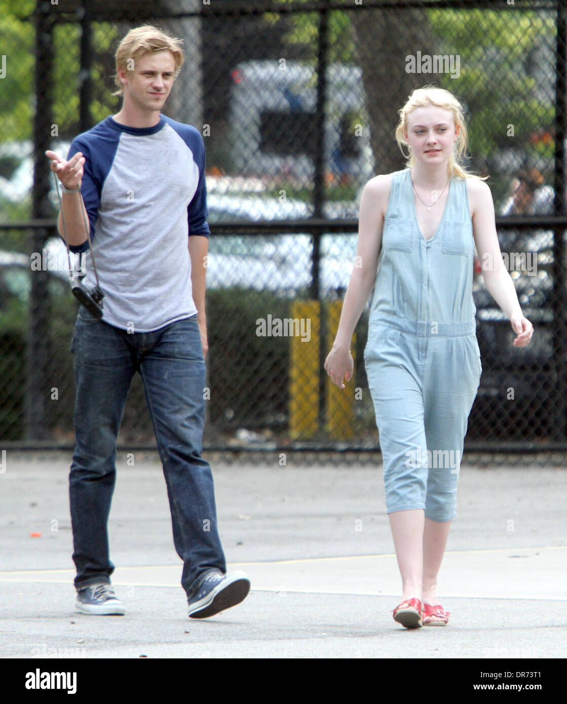 Boyd Holbrook And Dakota Fanning