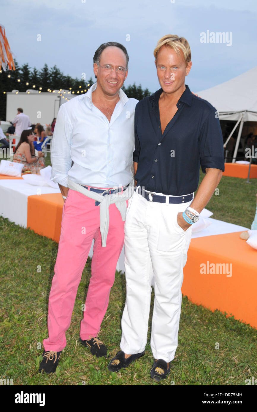 Daniel benedict and andrew saffir hi-res stock photography and images ...