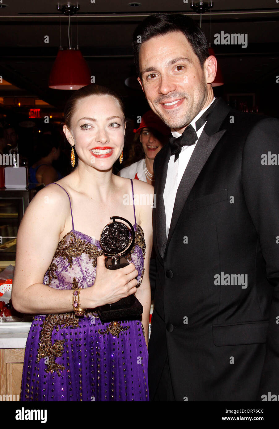 Amanda Seyfried and Steve Kazee The Official Tony Award After Party ...