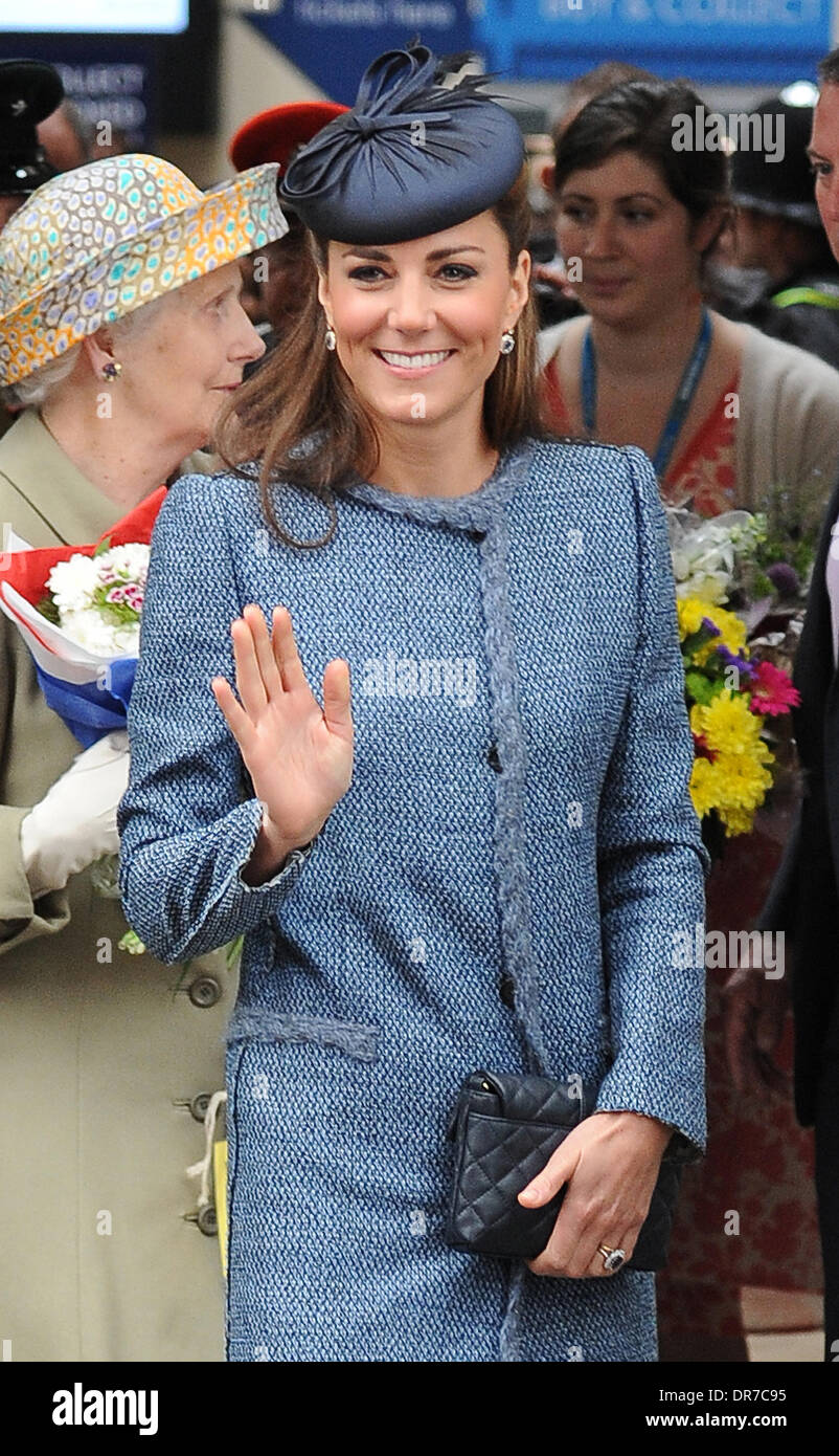Catherine, Duchess of Cambridge, aka Kate Middleton arrives at ...