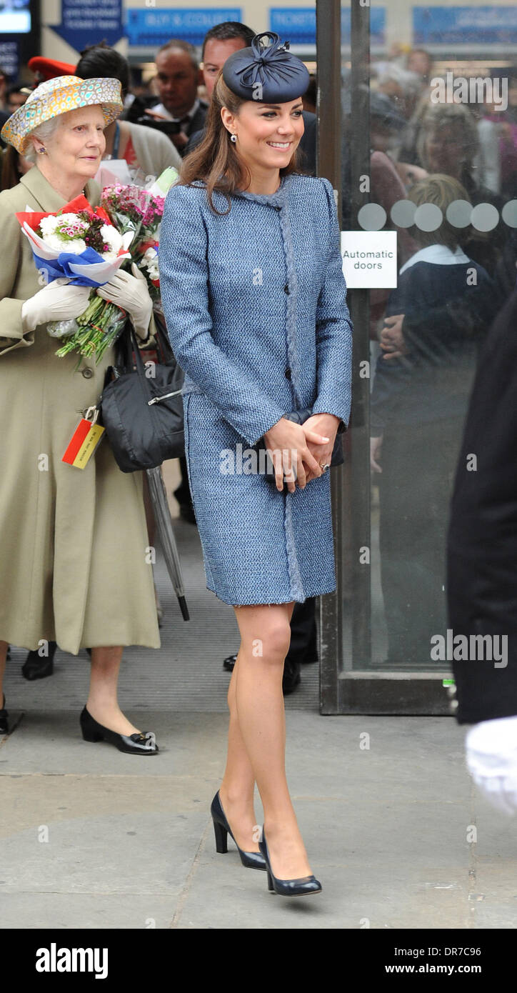 Catherine, Duchess of Cambridge, aka Kate Middleton arrives at ...