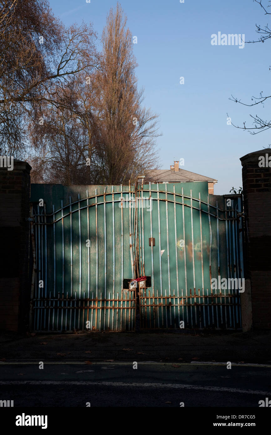 Redundant fence hi-res stock photography and images - Alamy
