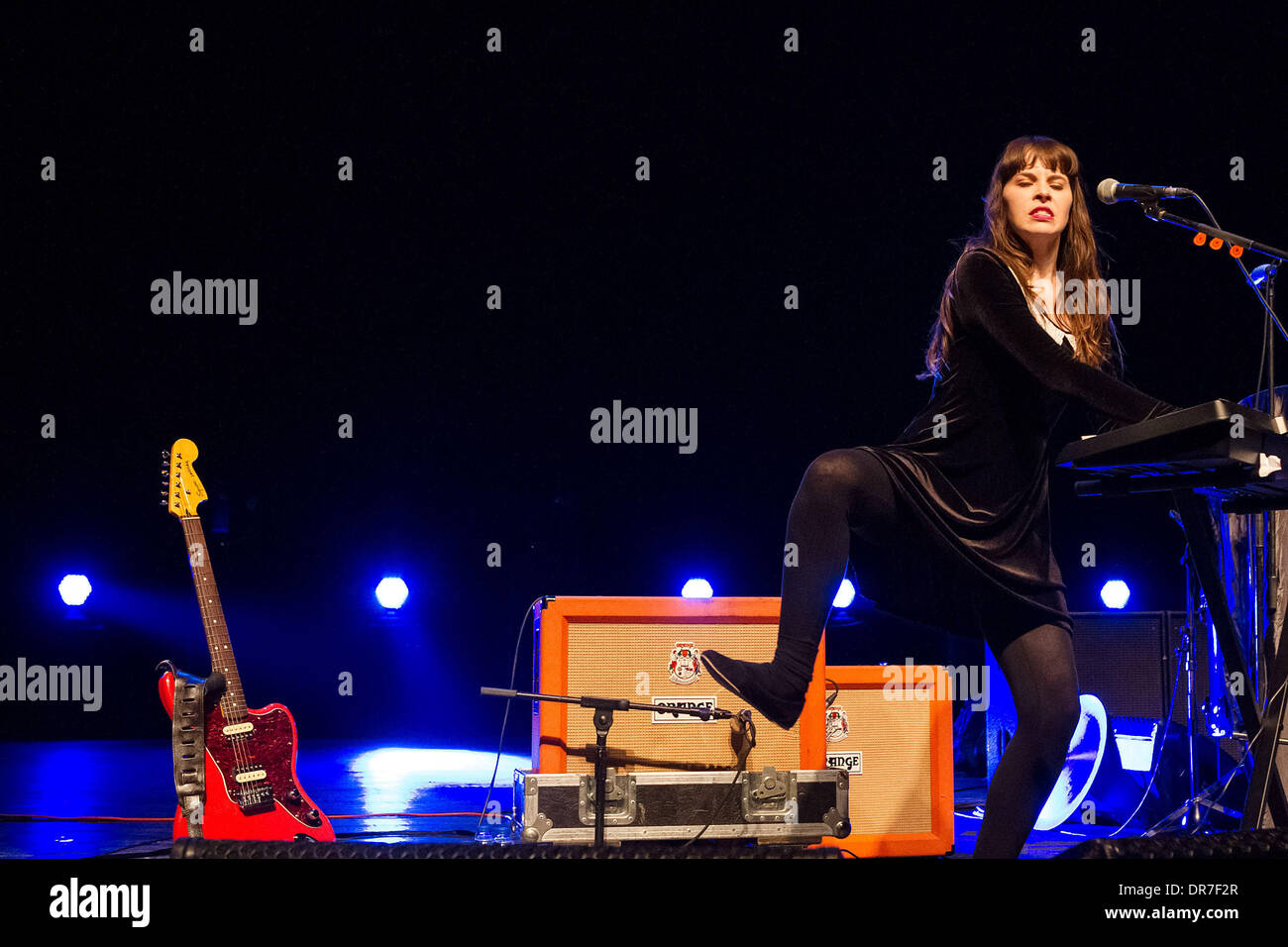 Teri Gender Bender of Le Butcherettes performing live at Coliseu dos ...