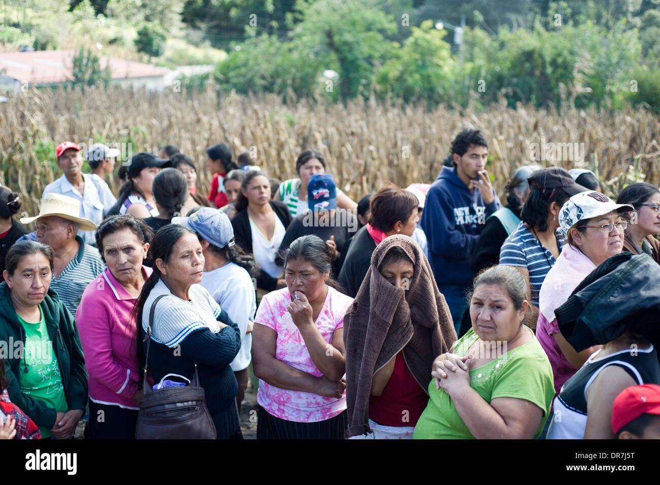 Guatemala earthquake aftermath hi-res stock photography and images - Alamy