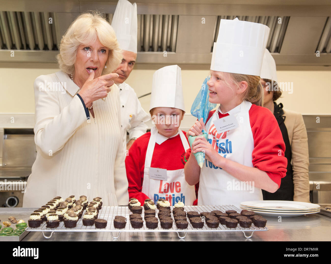 Camilla, Duchess of Cornwall Queen Elizabeth II and Camilla, Duchess of ...