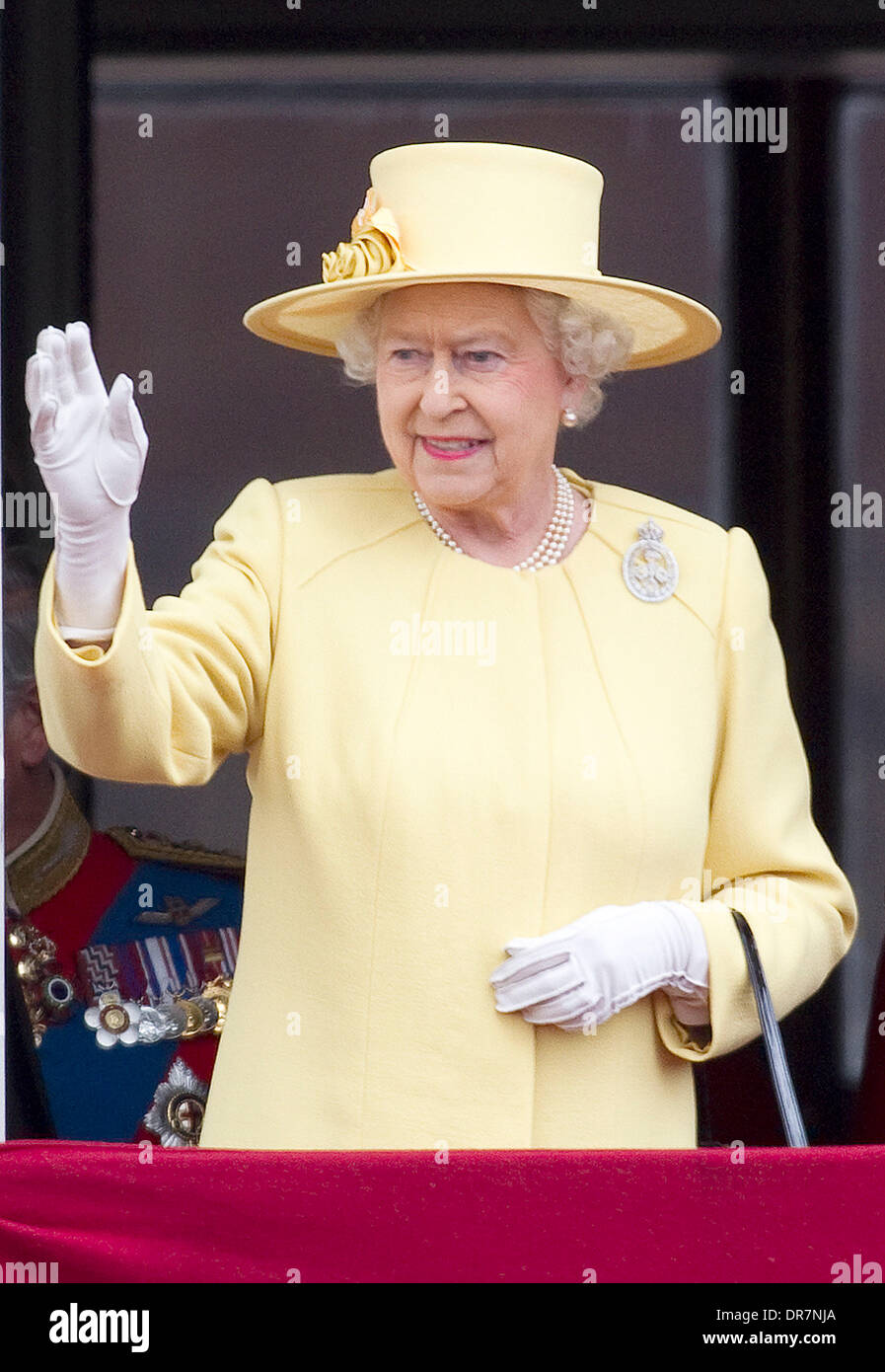 Queen Elizabeth II 2012 Trooping the Colour Ceremonies on Horse Guard's ...