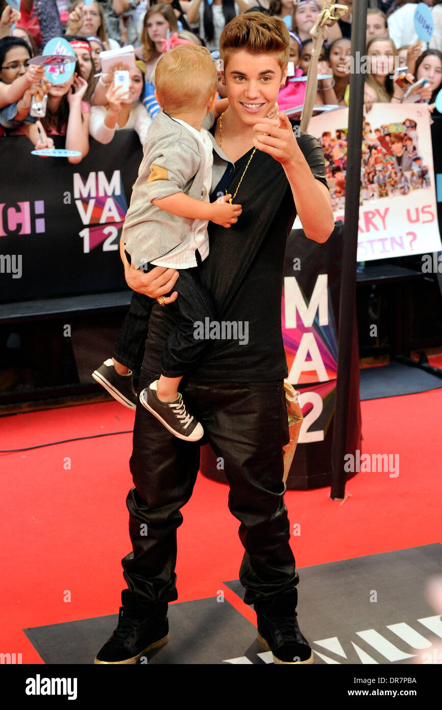 Justin bieber and jaxon bieber hi-res stock photography and images - Alamy