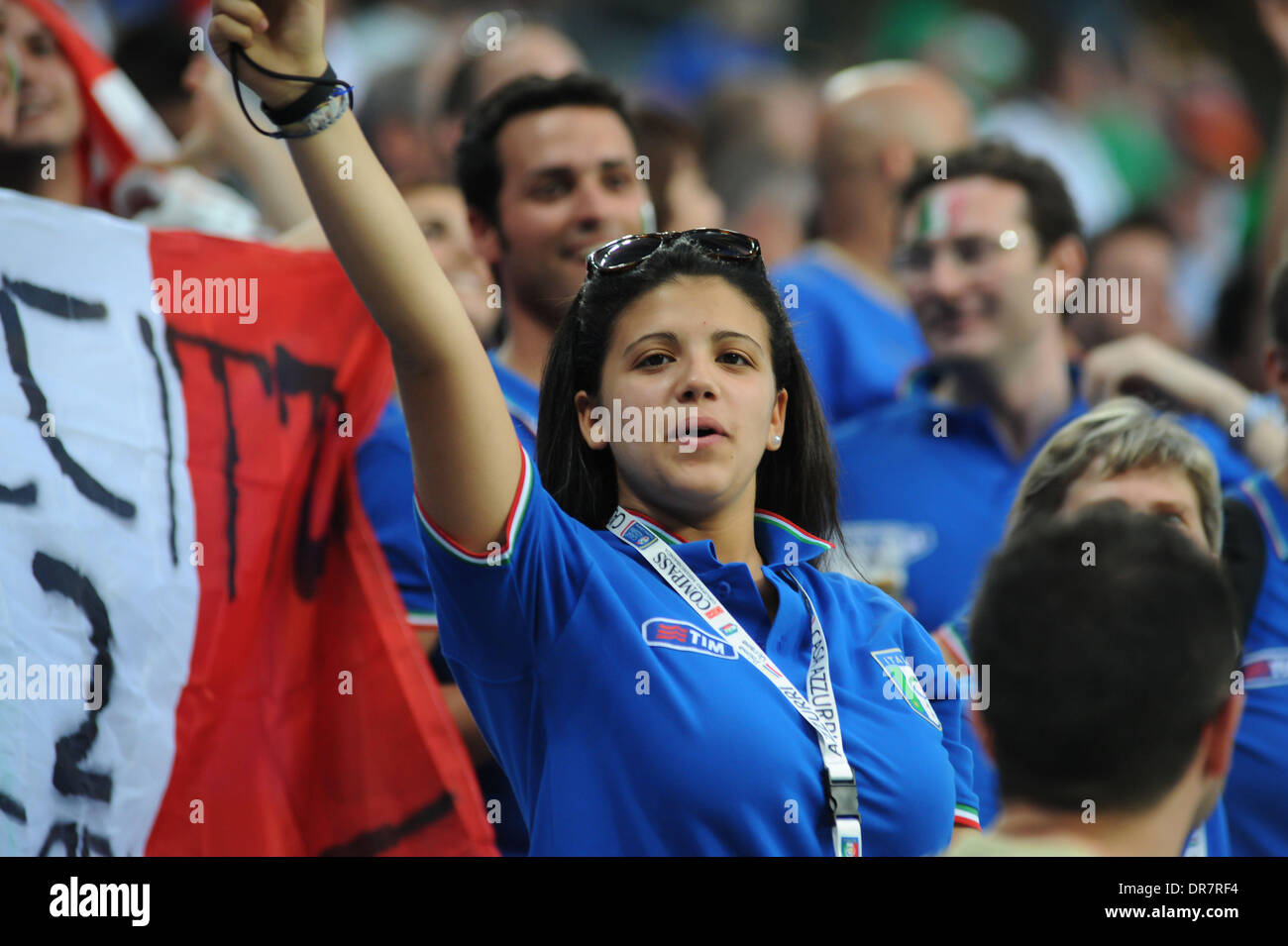 Atmosphere Italian and Irish fans attending the European Championship ...