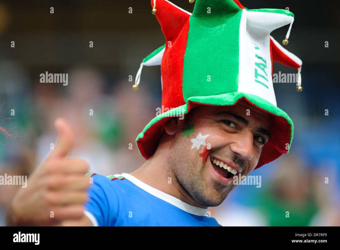 Atmosphere Italian and Irish fans attending the European Championship ...