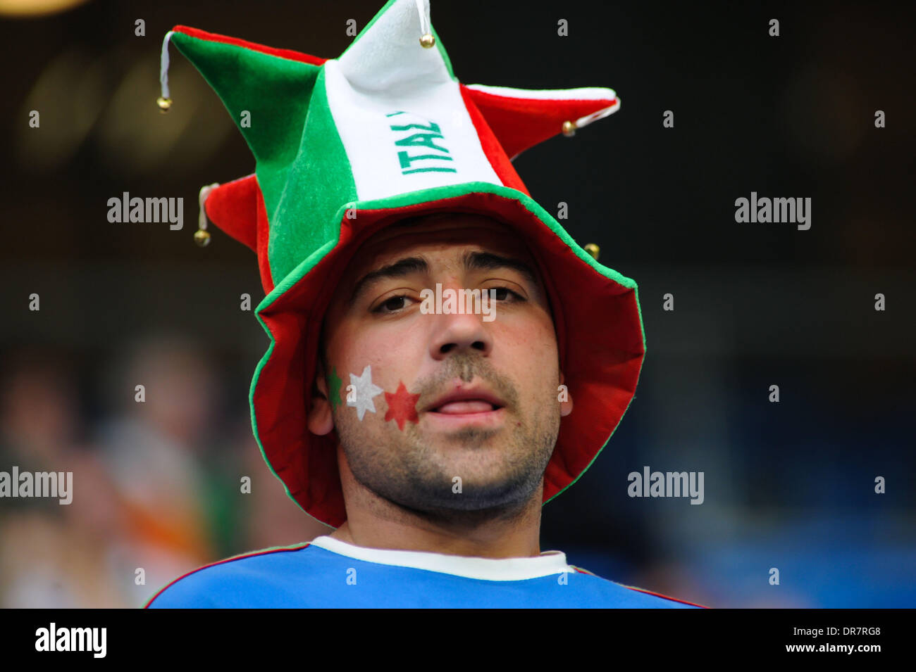 Atmosphere Italian and Irish fans attending the European Championship ...