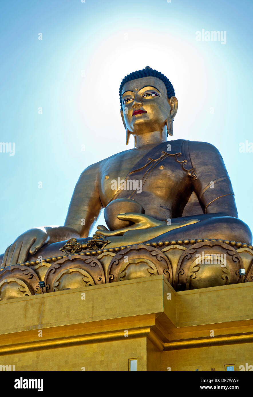 Bhutan buddha statue hi-res stock photography and images - Alamy
