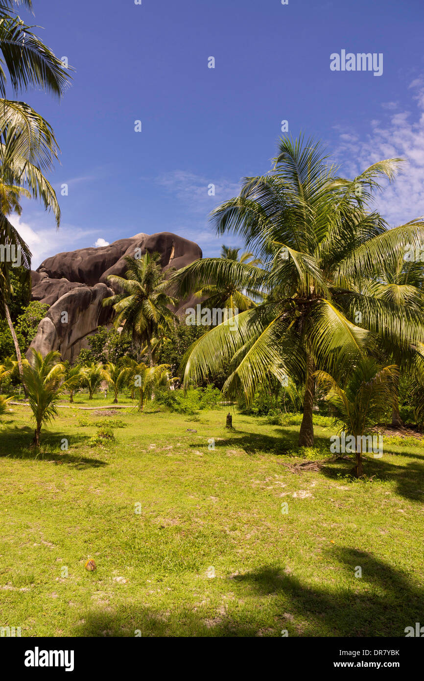 Seychelles landscape hi-res stock photography and images - Alamy