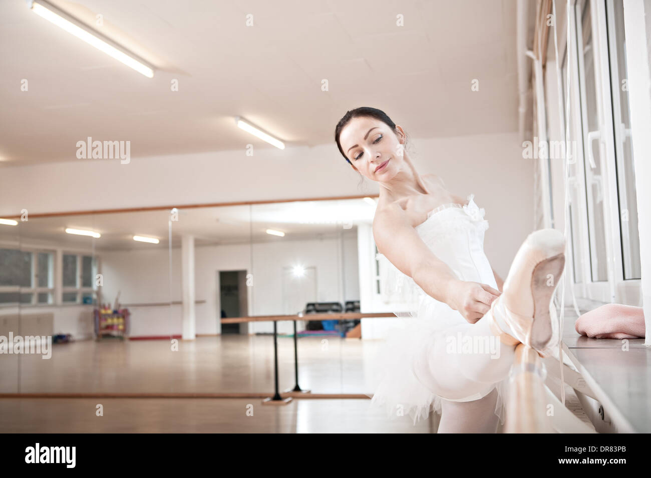 female ballet dancer at a rehearsal Stock Photo - Alamy