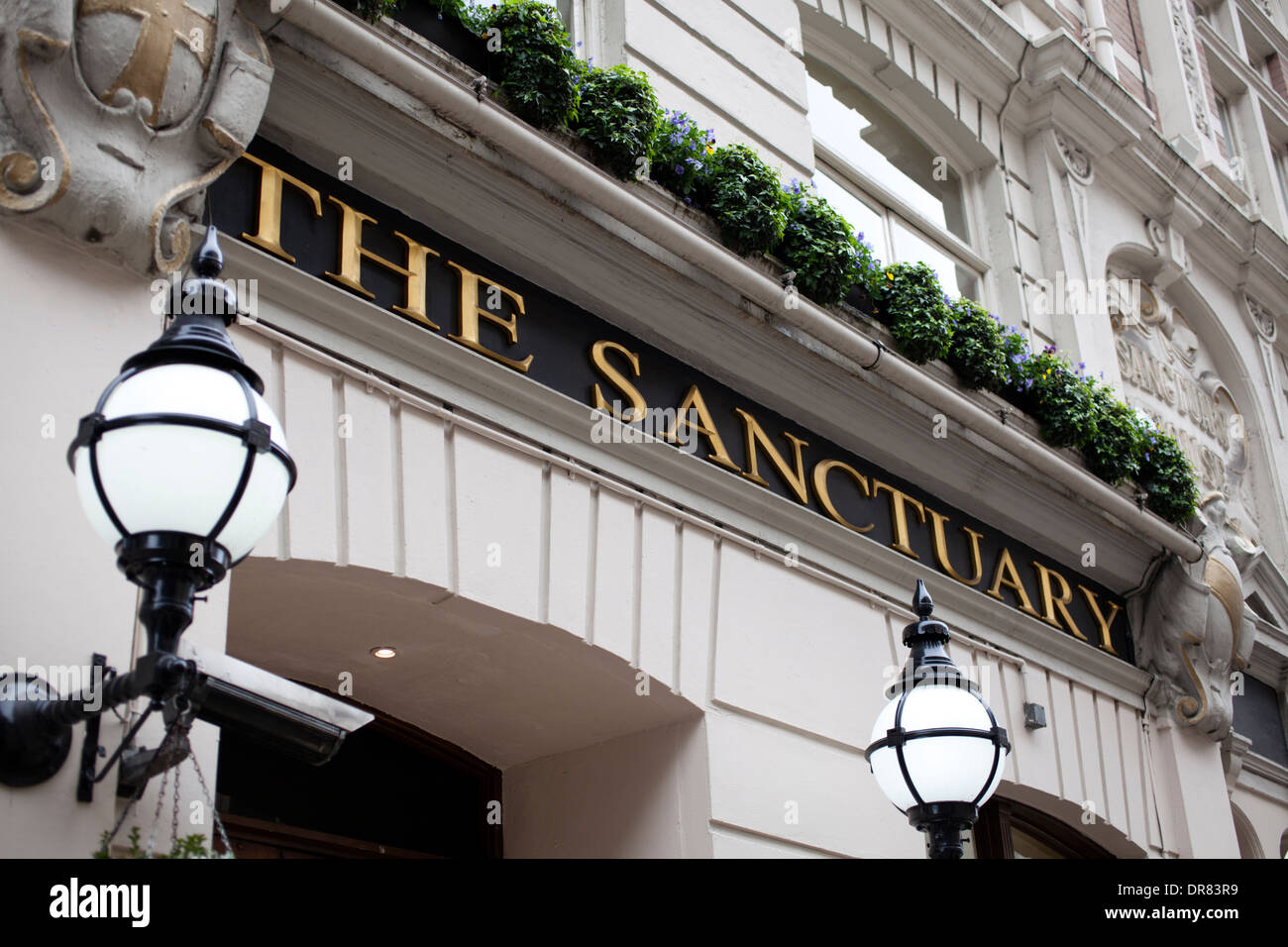 Sanctuary house hi-res stock photography and images - Alamy