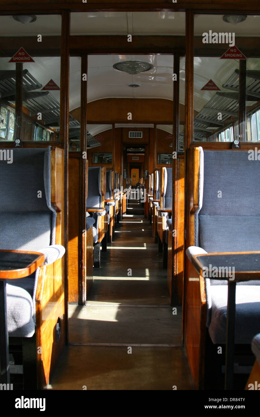 Steam railway carriage hi-res stock photography and images - Alamy