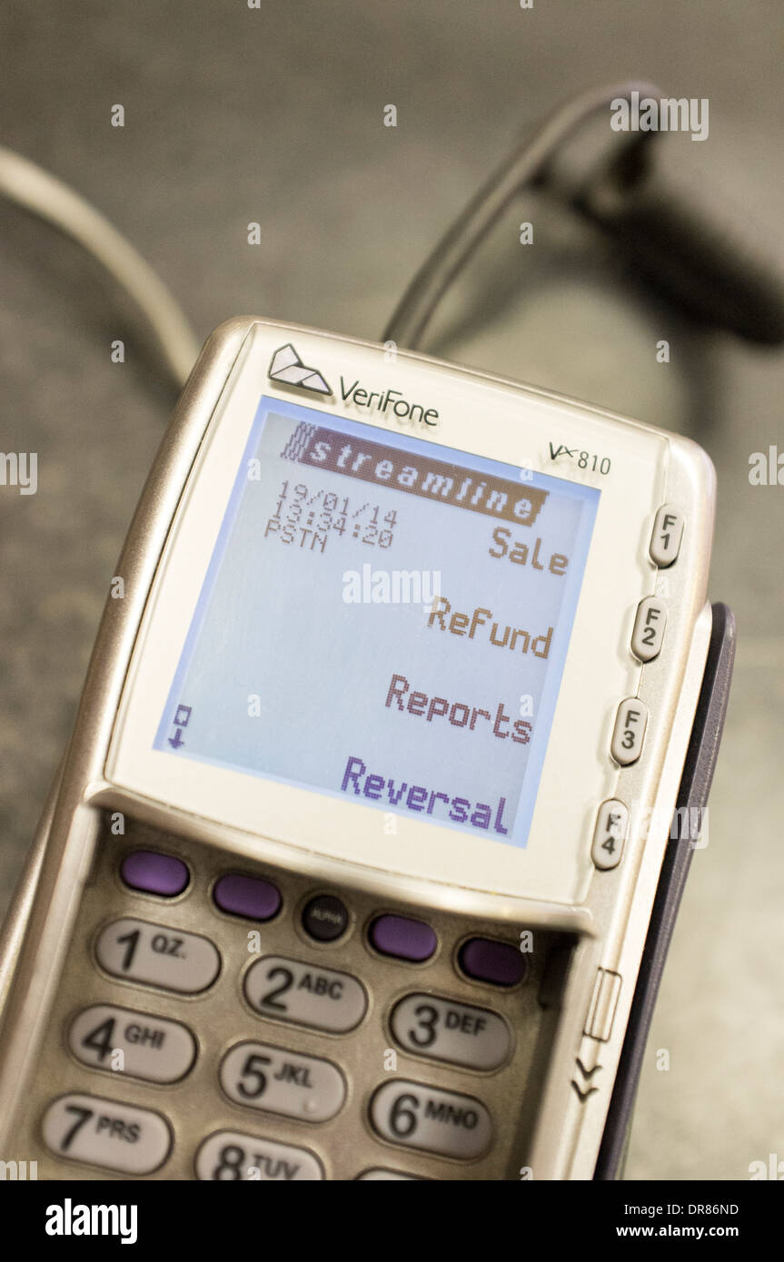 Streamline debit/credit payment card transaction machine on counter ...