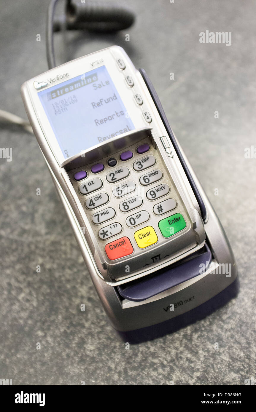 Streamline debit/credit payment card transaction machine on counter ...