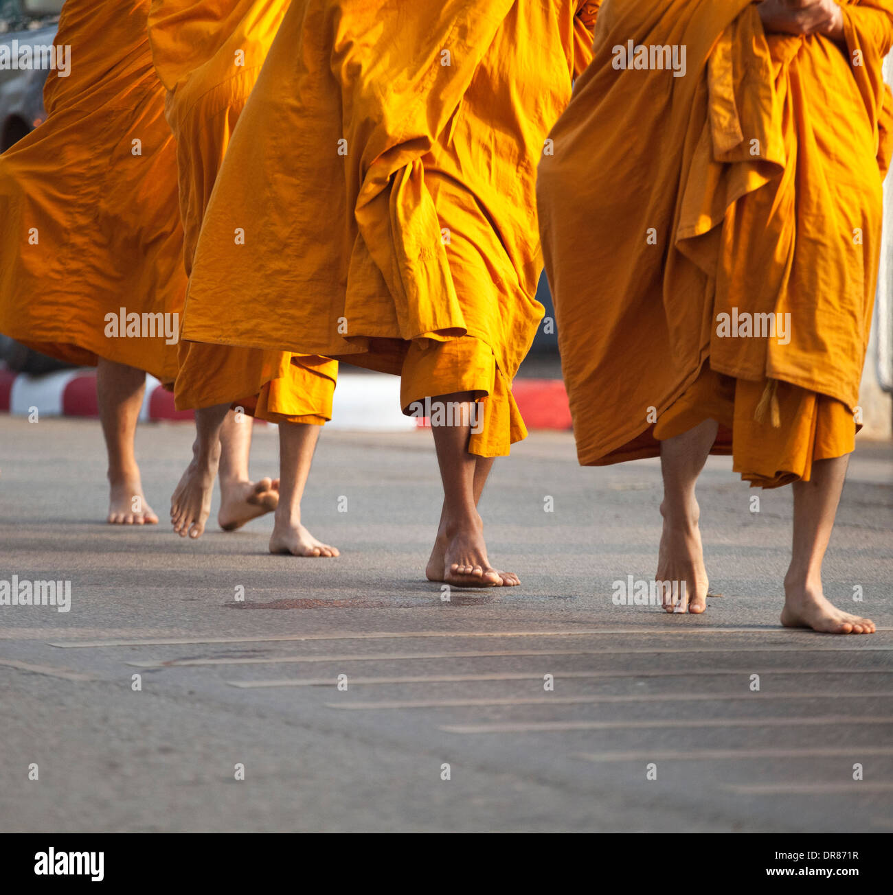 Buddhist monks on street hi-res stock photography and images - Alamy